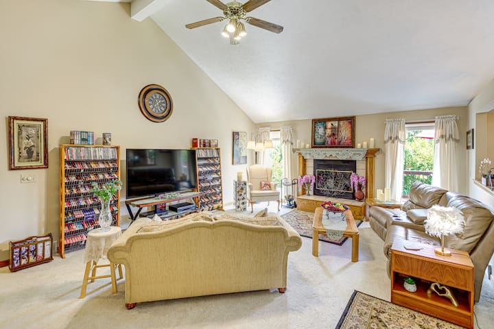 5 Mi To Platte River: Inviting Bellevue Rental - Bellevue, NE