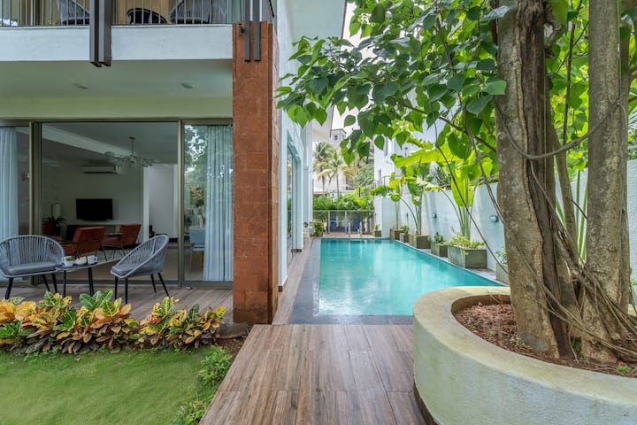 Casa Aurem - Luxury 4bhk Villa With Pool - Goa