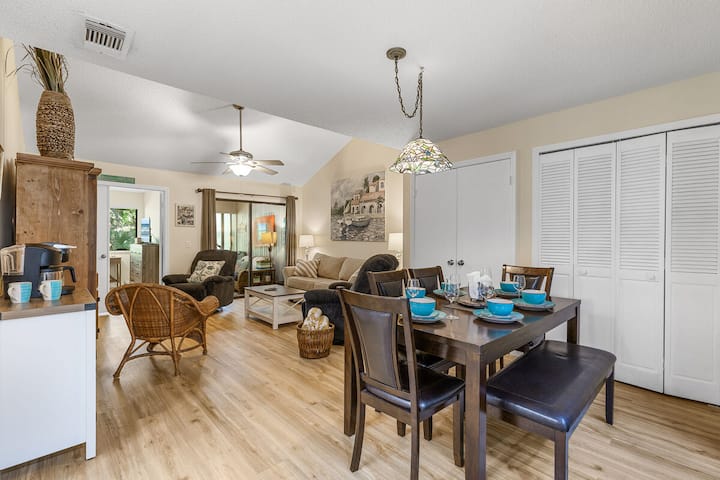 Coastal Villa W/ Pools, Tennis & Beach Access - New Smyrna Beach, FL