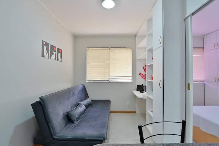 Flat Charmoso E Tranquilo Com Garagem Privativa - Brasilia (Brazil)