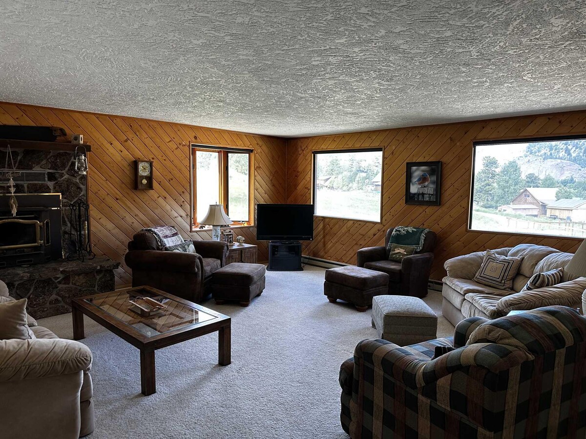 Buttercup Cabin – Tlcr32 - Blockhütten zur Miete in Lake City, Colorado ...