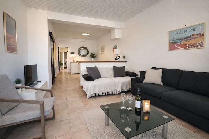 Maison De Vacances Tout Confort Pour 4 Personnes – - Le Château-d'Olonne