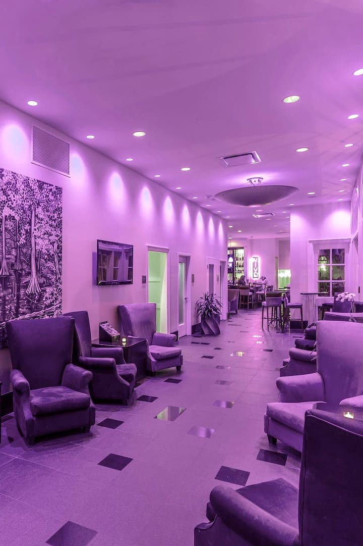 Revel In Luxury In The Heart Of The French Quarter - New Orleans, LA