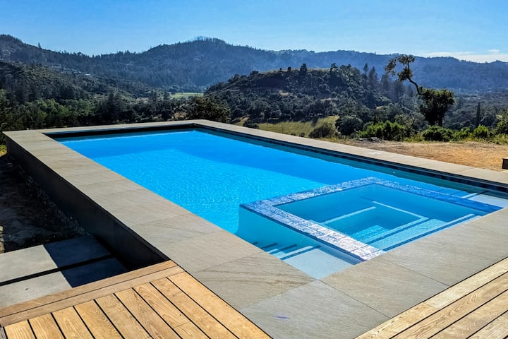 3br Exquisite Getaway With Private Hot Tub & Pool - Calistoga, CA