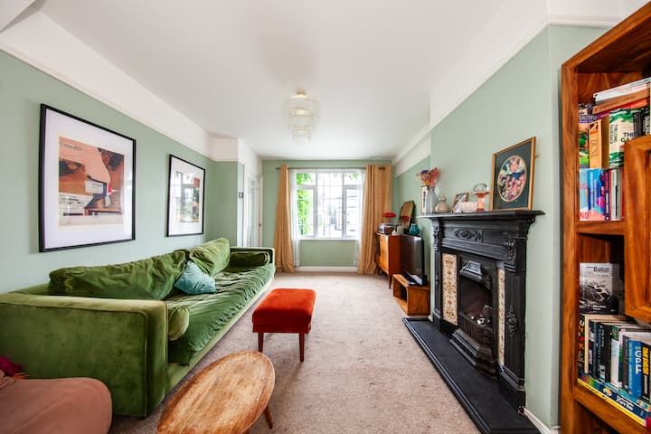 Amazing 2br House Close To The City-august Deals - Dublin