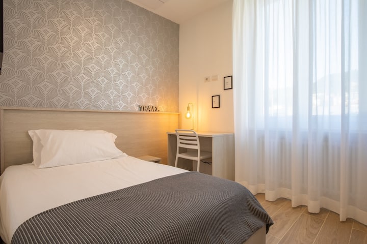 Chambre Individuelle  · Casa Lilu By Comorooms - Como