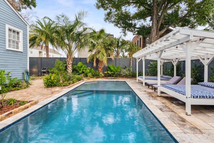 Victorian Villa W Heated Pool & Hot Tub 5br|6ba - New Orleans, LA