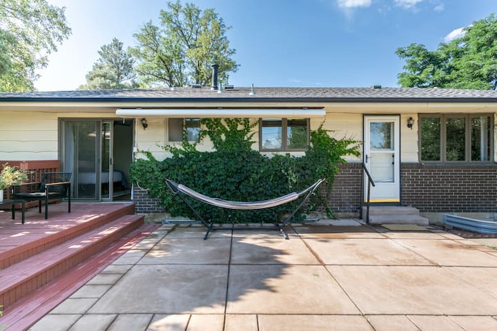 Elegant Br | Near Cu | Utilities Included - Boulder, CO