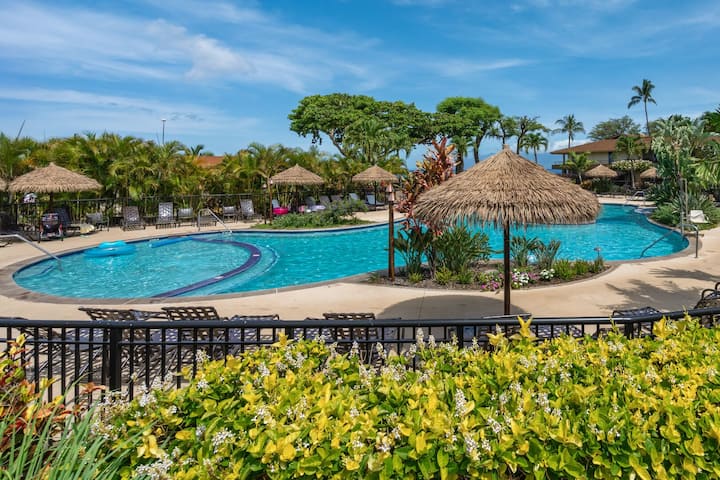Beach Front 2 Bedroom With Garden Views - Lahaina, HI