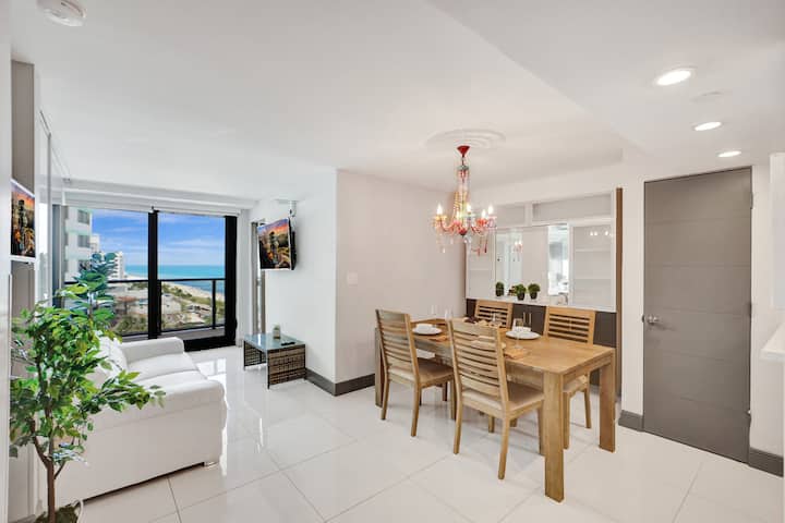 Stylish Full Ocean View Beach Balcony Condo - 1404 - Miami Beach, FL