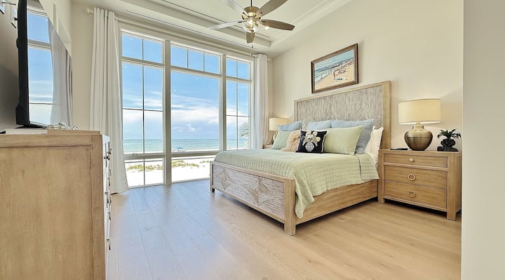 New Spectacular Beachfront Retreat - Fort Myers Beach, FL