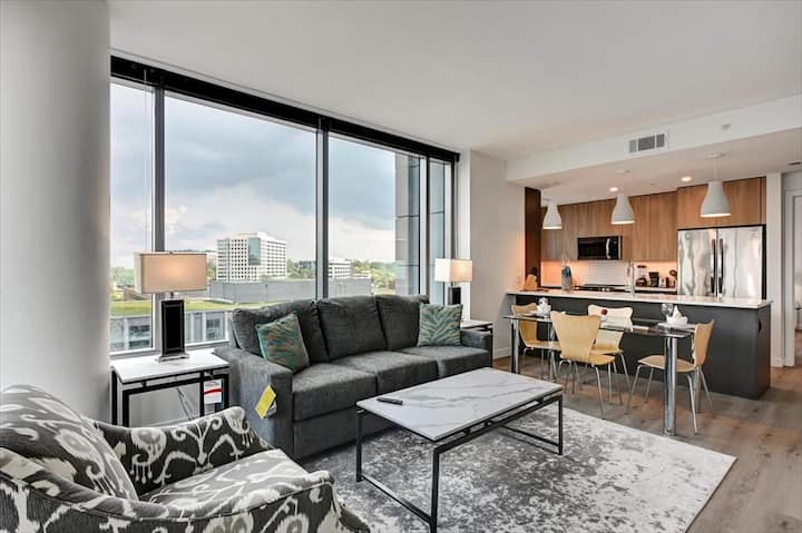 Pets Are Welcome! Nr Metro 1br W. Pet Spa - レストン, VA