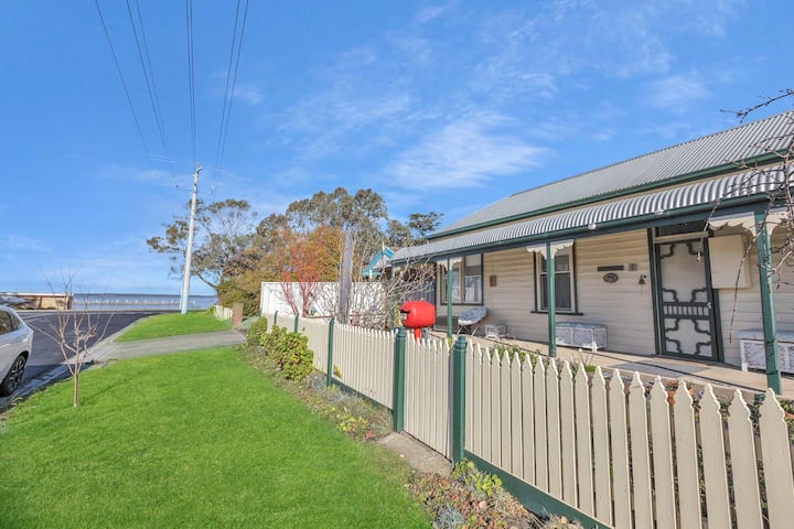 Cottswold: 3br, Close To The Paynesville Foreshore - Paynesville