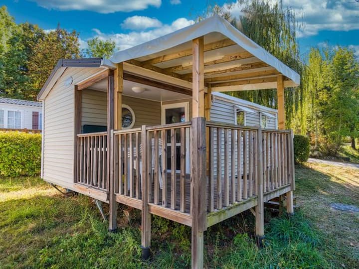 Mobil Home Confortable Avec Terrasse - Hauterives