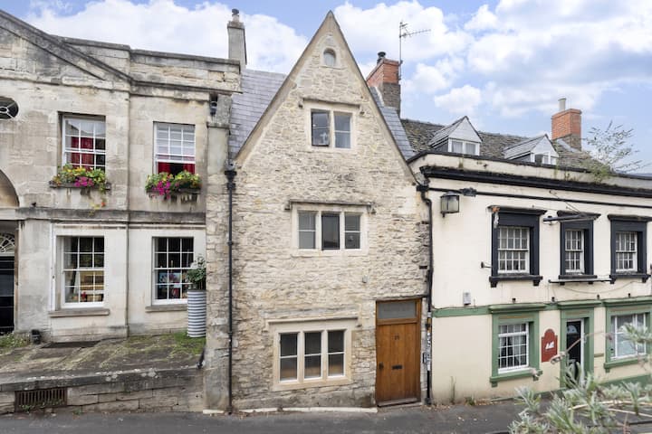 Charming 3-bed Cottage In Central Stroud - Stroud, UK