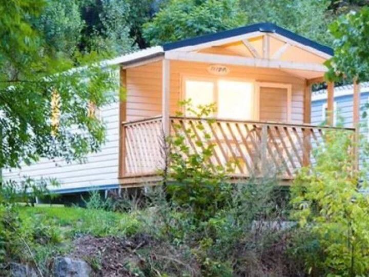 Camping Meyrueis, 3 Pièces, 4 Pers. - Meyrueis