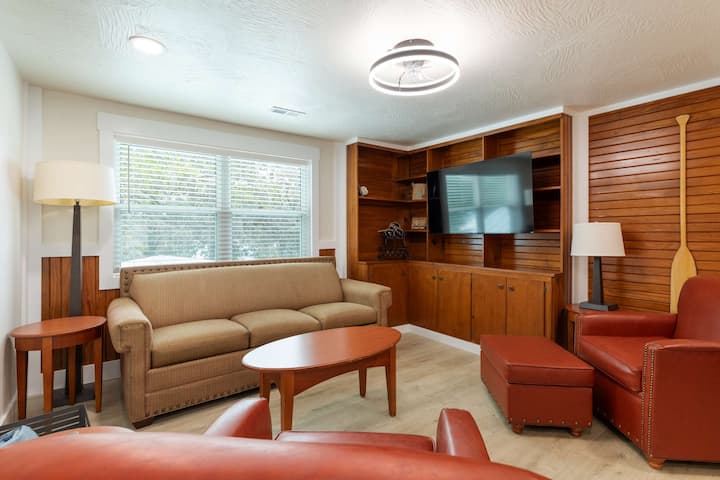 Lighthouse Lodge 4 - Kimberling City, MO