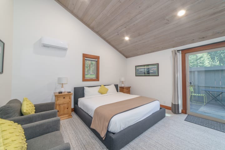 Black Butte Ranch Lodge Room 019 - Oregon