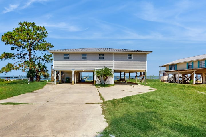 4 Br Home, Private Dock, Bayfront - Apalachicola, FL