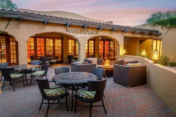 Two Relaxing Villas With Full Kitchen & Patio - Scottsdale, AZ