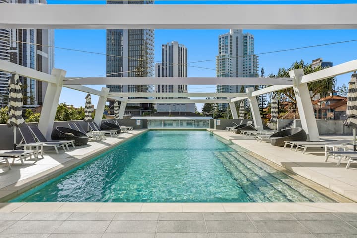 Broadbeach Comfort—resort Stay Near Beach & Casino - Broadbeach