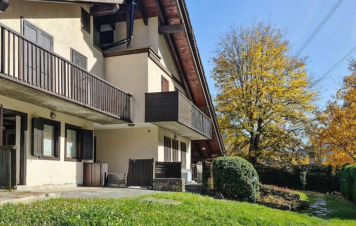 Gorgeous Home In Coletta Dolonne With Wifi - Courmayeur
