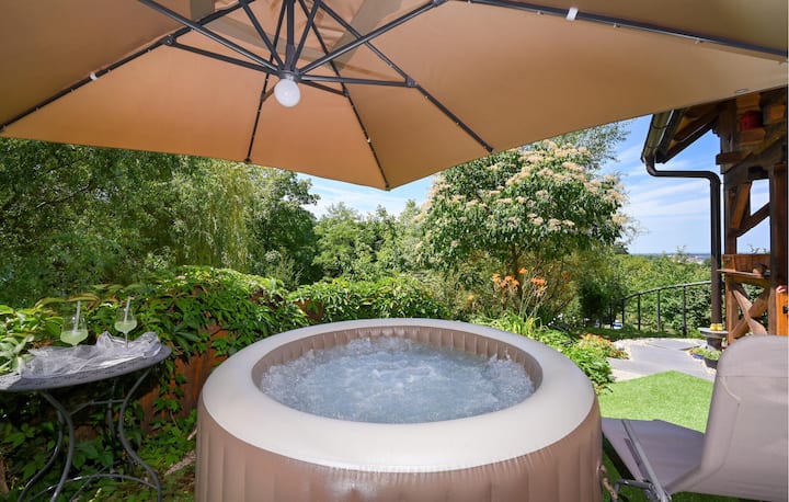 2 Bedroom Beautiful Home In Globocec Ludbreski - Ludbreg