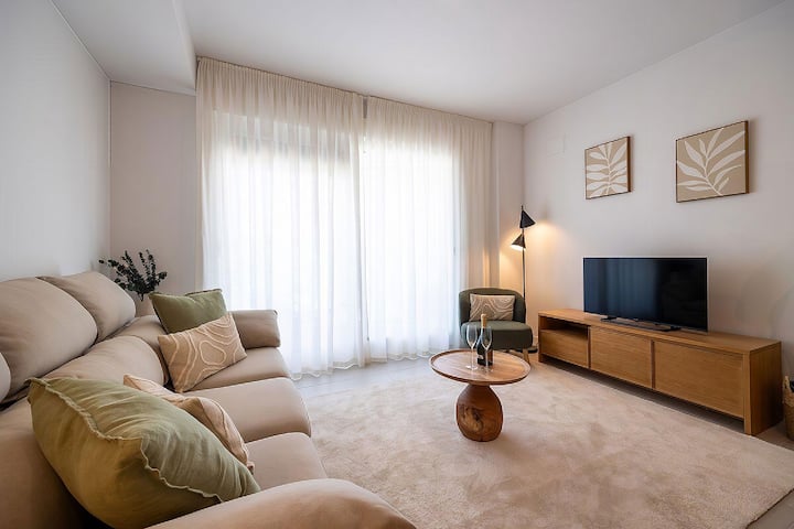 Calm & Beach Estepona Retreat - Estepona