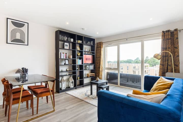 Guestready - Millbrook Park Retreat With Balcony - Barnet