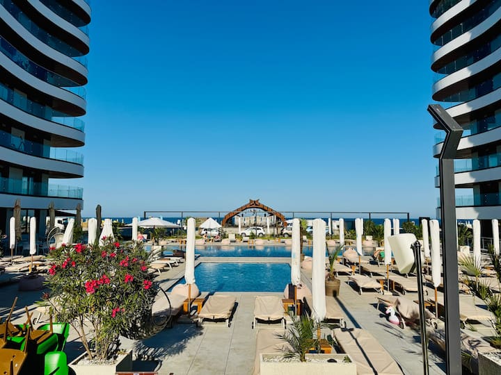 Hubix Suites | Superb View | Casa Del Mar C2-74 - Constanța