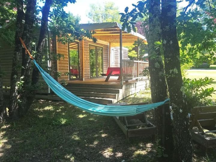 Mobil Home Spacieux Avec Terrasse à Dévillac - Biron