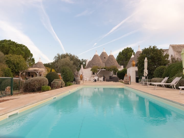 Villa En Apulie Avec Piscine Et Jardin - Ostuni