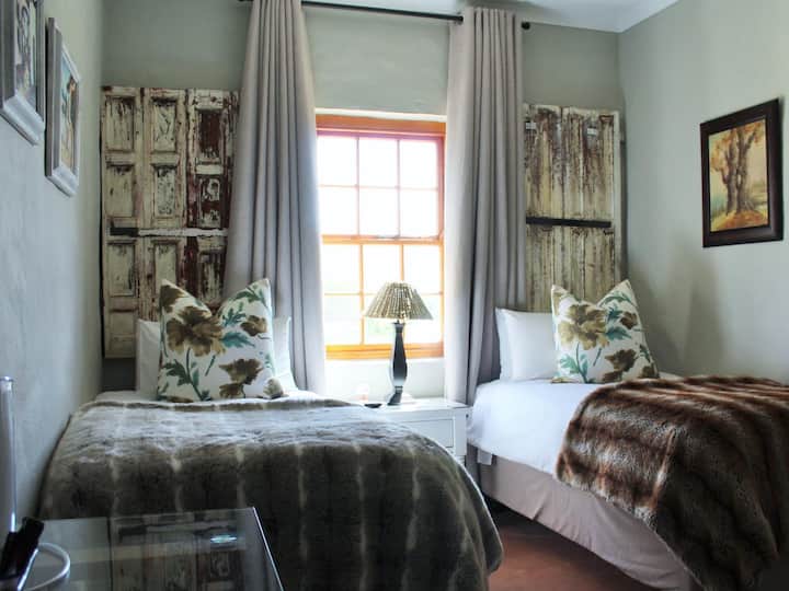 Barrydale Karoo Boutique Hotel - Aloe Ferox - Barrydale