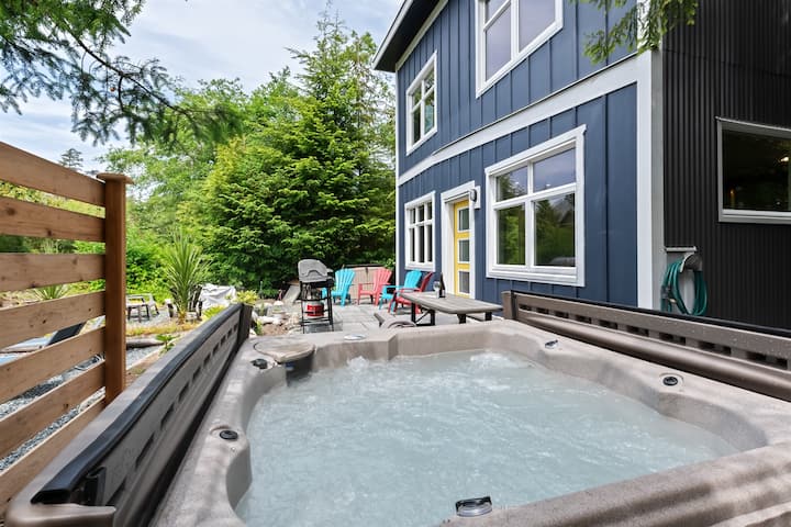 New-seas The Day-n.chesterman-hot Tub -Od Shower - Tofino