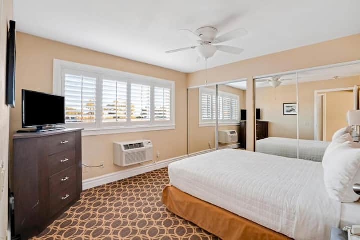 Suite Near Trails & Sausalito Ferries | W/ Pool - San Rafael, CA