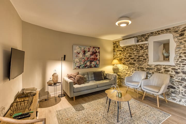 Casa Gall En Espolla - Els Límits