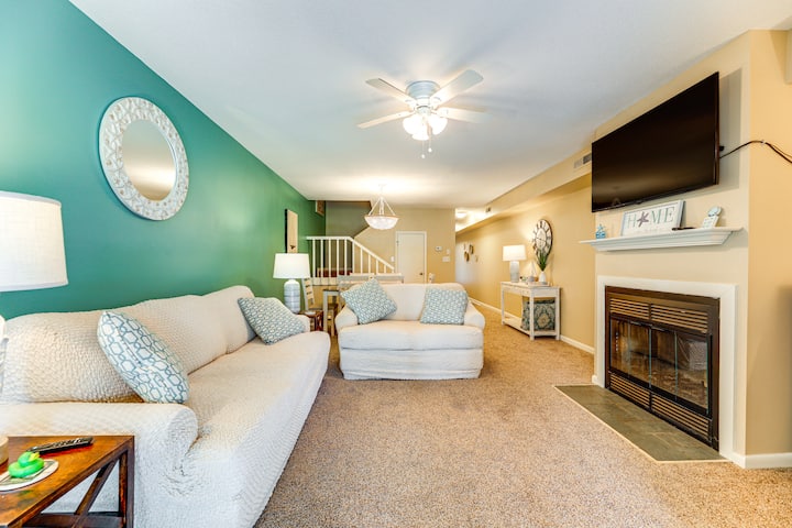 Beach Escape W/ Pool & Hot Tub Near Fenwick - Fenwick Island, DE