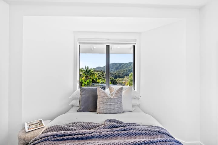 Queen Room At Wolfe Street - Whangārei