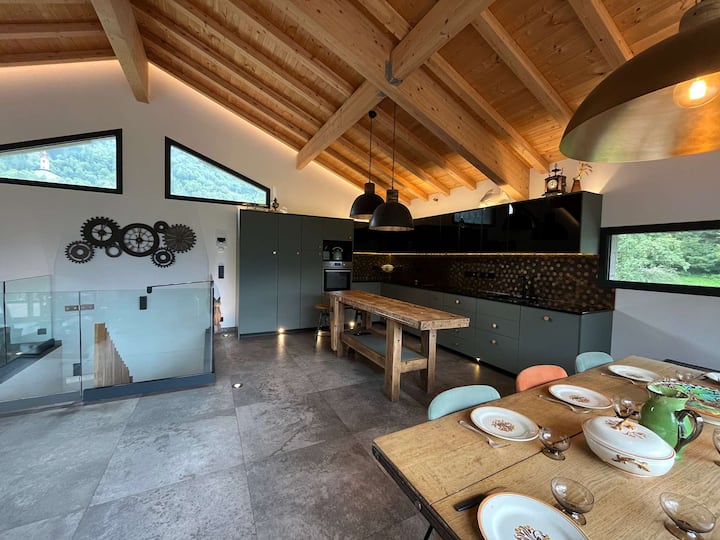 Chalet Aux Pieds Des Stations De Ski Avec Spa - La Rosière