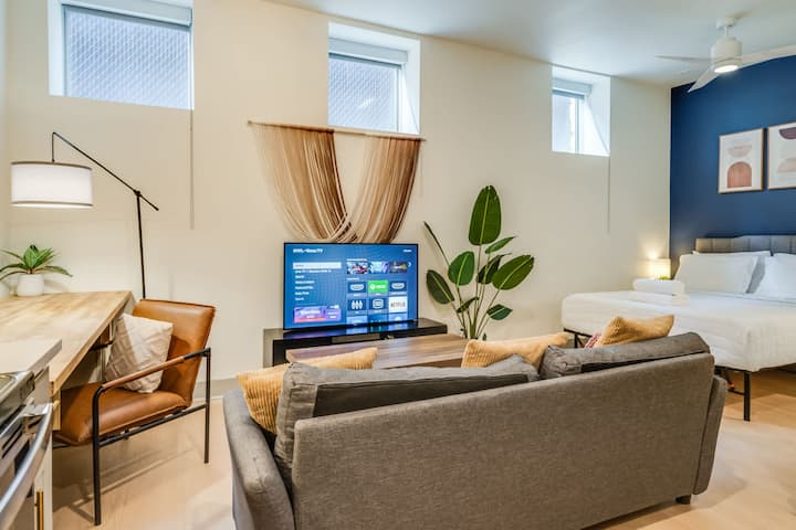 Bright Studio W/ Free Parking|medical District - Louisville, KY