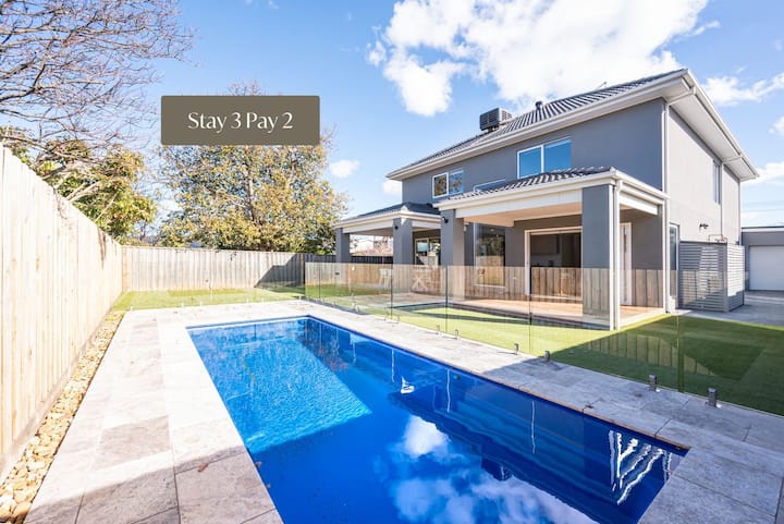 Solara House With Heated Pool And Cinema Room - Dromana