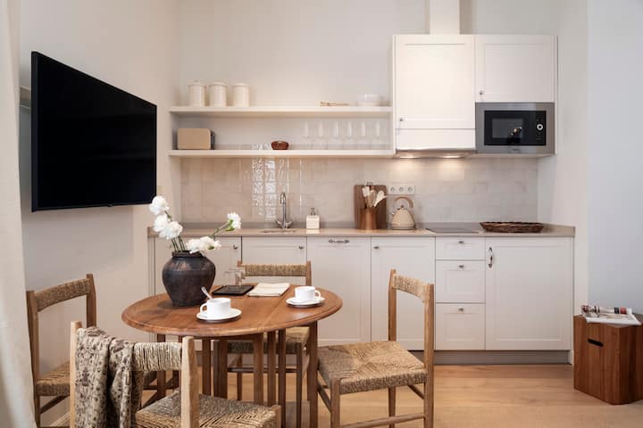 Raíces Alameda Casa Palacio 203 - Camas