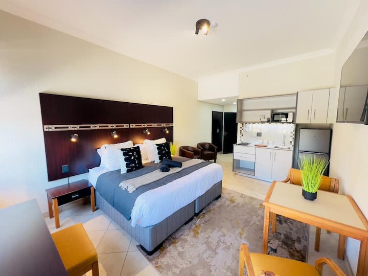 Studio Apartment - Mbombela