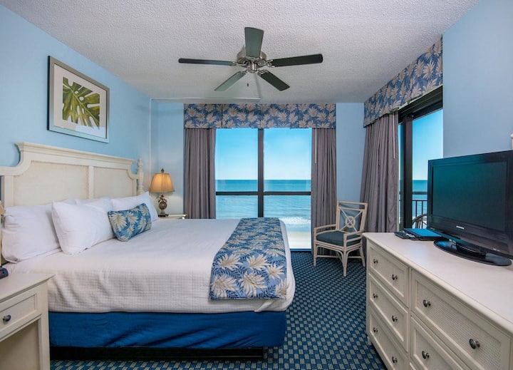 Above The Waves Oceanfront Three Bedroom 12th Flr - Myrtle Beach, SC
