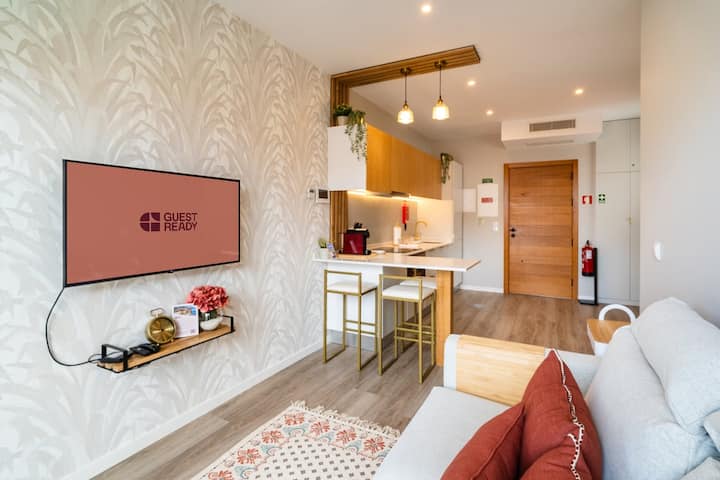 Guestready - A Modern Stay Near Machico Beach - Machico