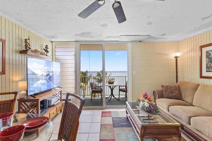 Beachfront Studio W Amazing Views - Laie, HI