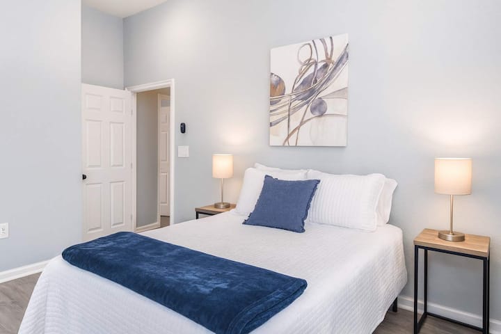 Unbeatable 2br/2ba Downtown & Riverwalk Access! - Highland Park - San Antonio