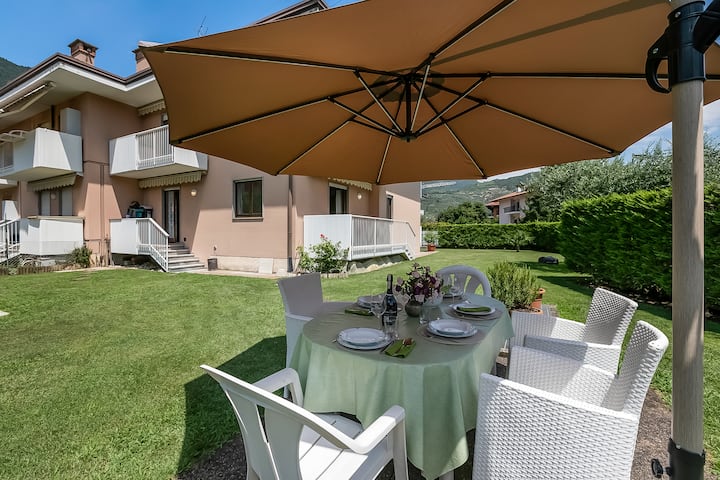 The Olive Tree Garden With Mountain View - Riva del Garda