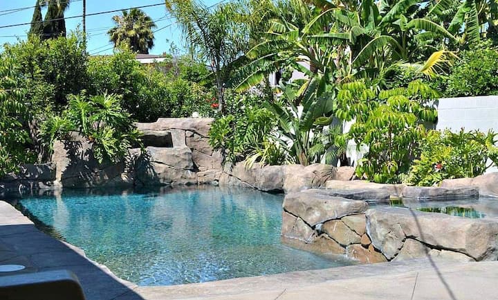 Amazing Pool/jac Home! 1/4-1/2 Mi 2conv Ctr/disney - Anaheim, CA