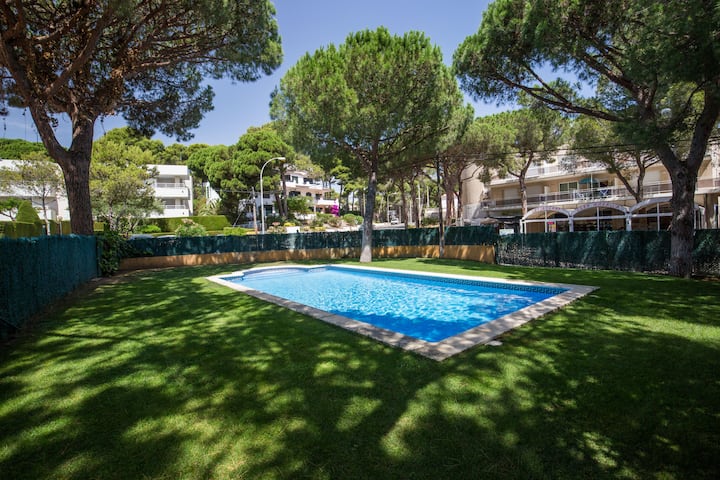 Appart. 300 Mètres De La Plage De Pals Avec Piscin - Begur